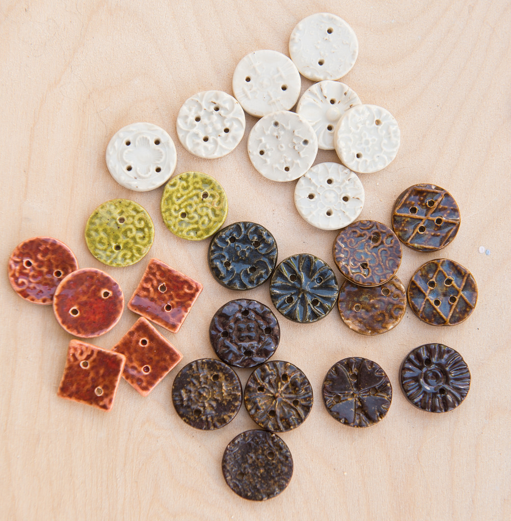 Buttons, buttons, and buttons (plus a few random things) – I Love Rainbows